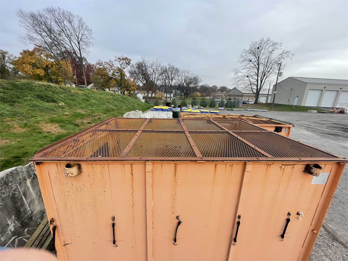 Leaf Box #12 Online Government Auctions of Government Surplus | Municibid