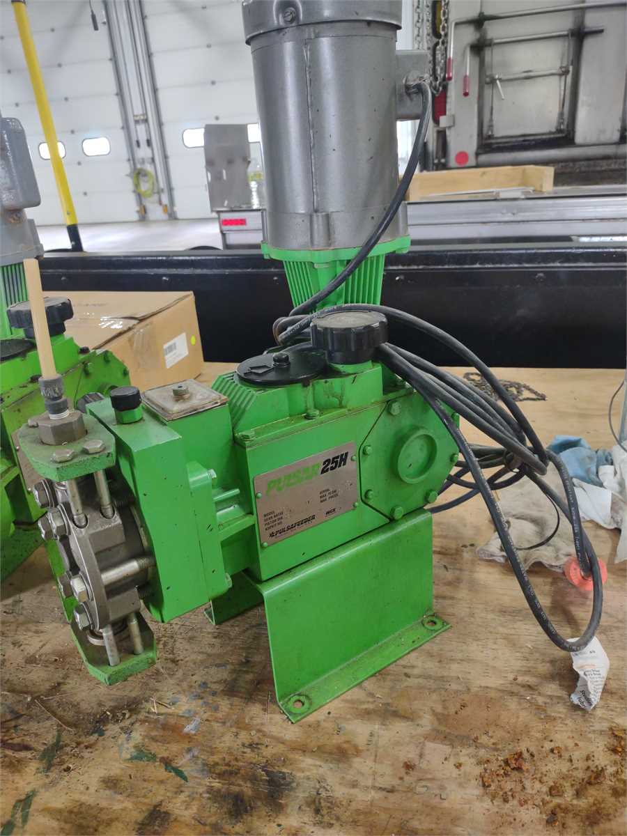 Pulsafeeder Pulsar 25H Hydraulic Diaphragm Metering Pump Online ...