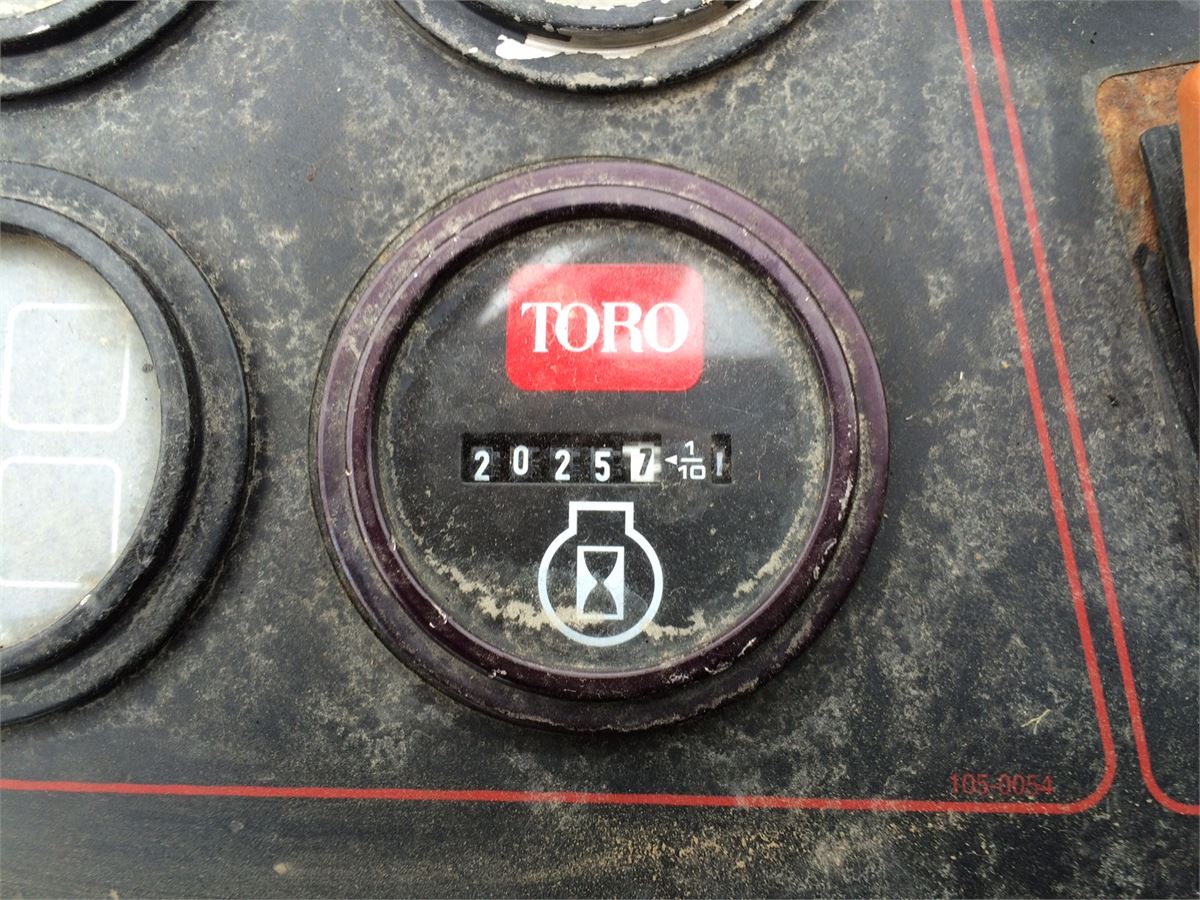 Toro 228D Groundsmaster with 62” Guardian Recycler Deck Online ...