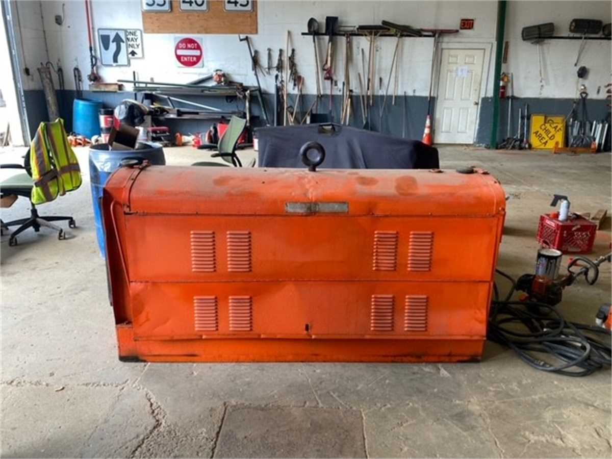 1940’s era welder powered by a Mopar flat head 6-cylinder engine ...