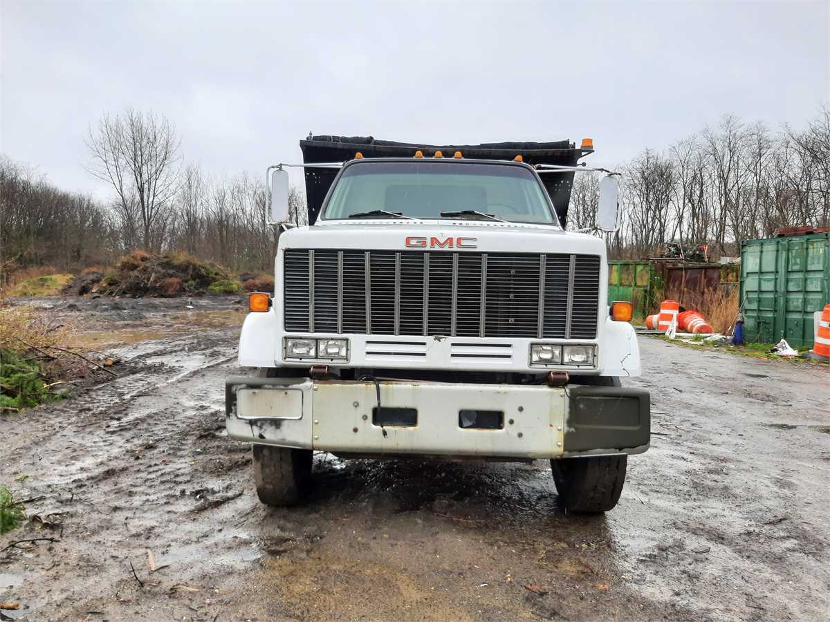 1990 GMC TOPKICK C7000 RACK BODY Online Government Auctions of ...