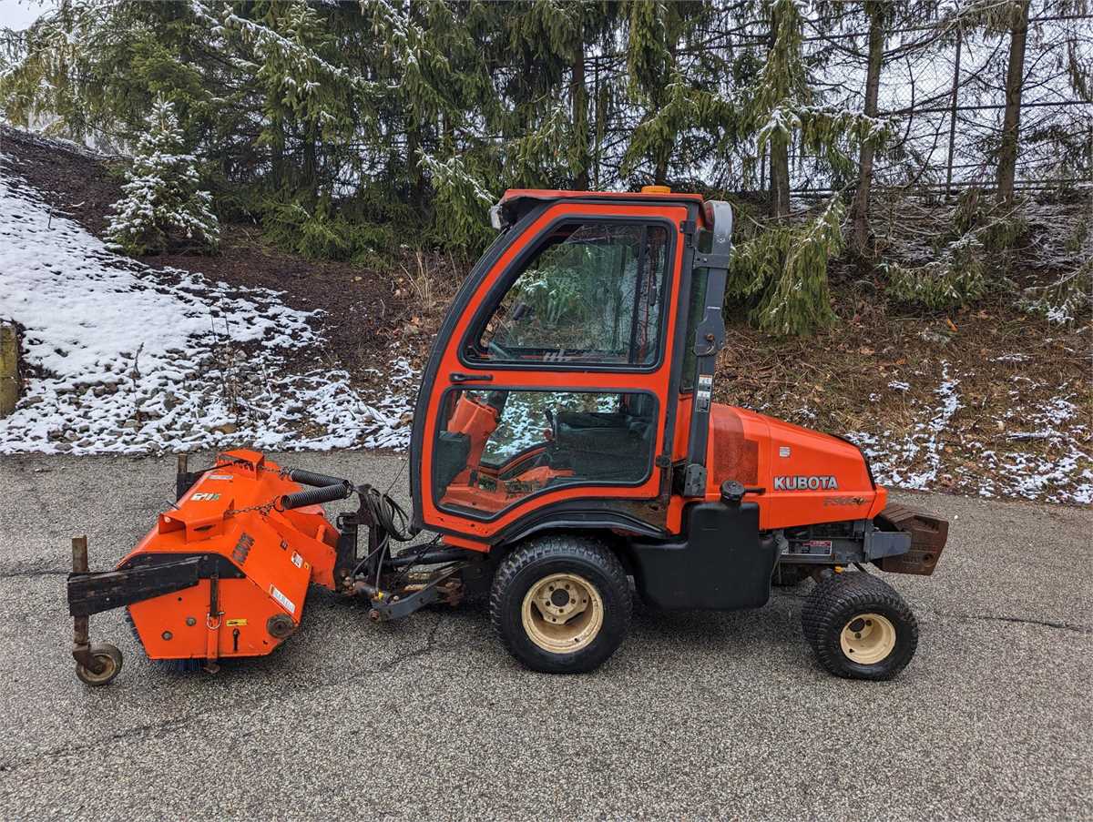 Kubota 3080 Rear steer tractor Online Government Auctions of Government ...