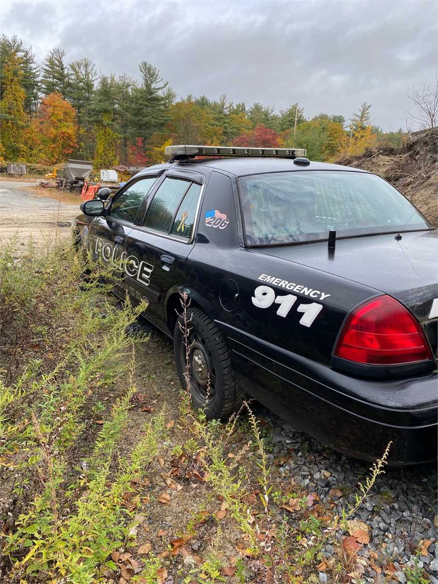 2009 Ford Crown Victoria Online Government Auctions of Government ...