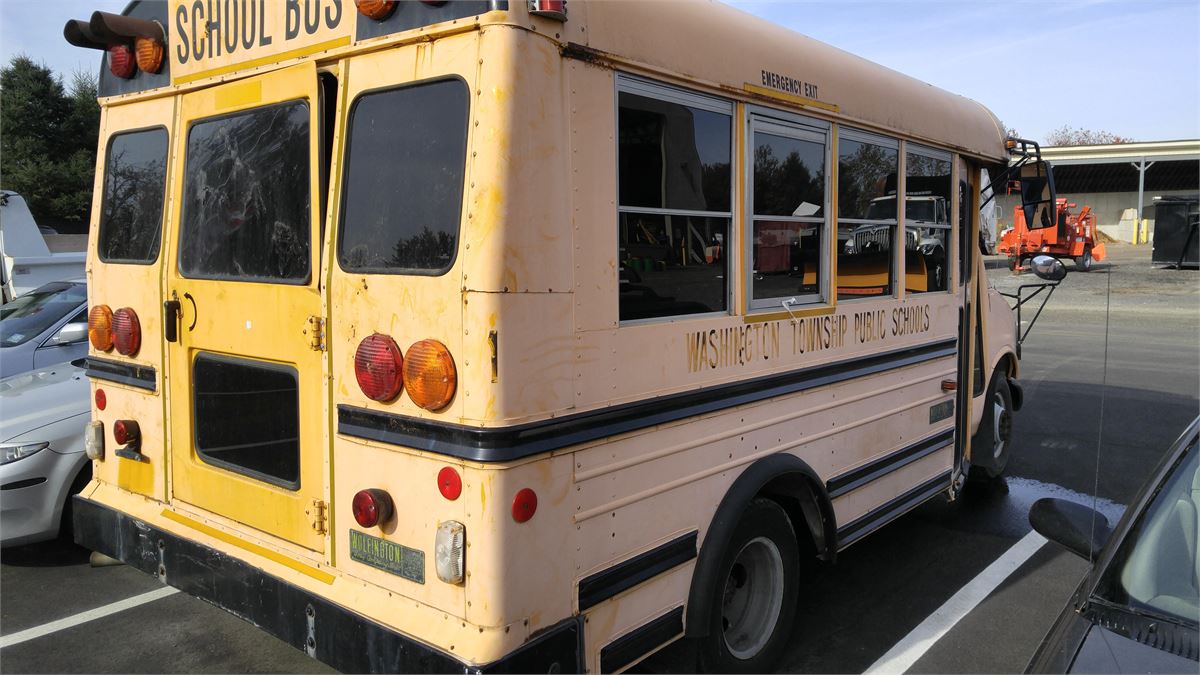1997 GMC Mini School Bus Online Government Auctions of Government ...