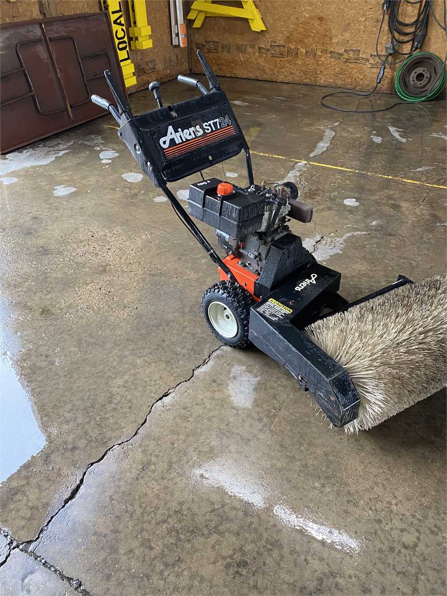 Ariens self propelled power broom Online Government Auctions of ...