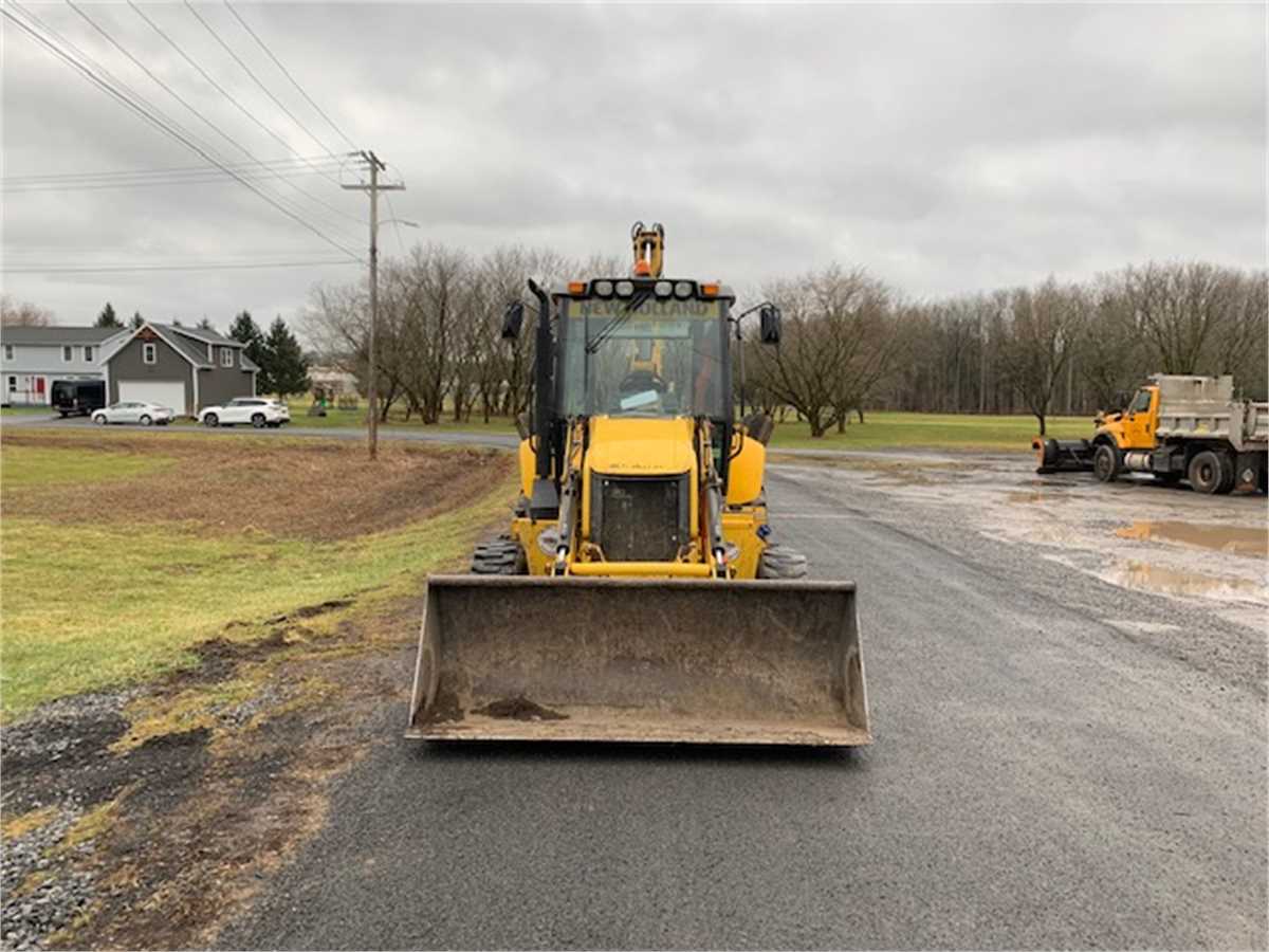 2015 New Holland B95C Backhoe Online Government Auctions of Government ...