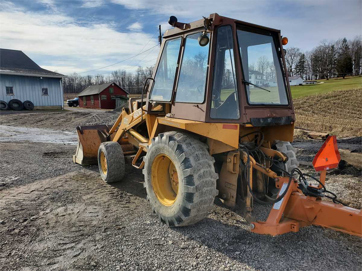 Case 480E Construction King - Tractor and Loader (4WD) Online ...
