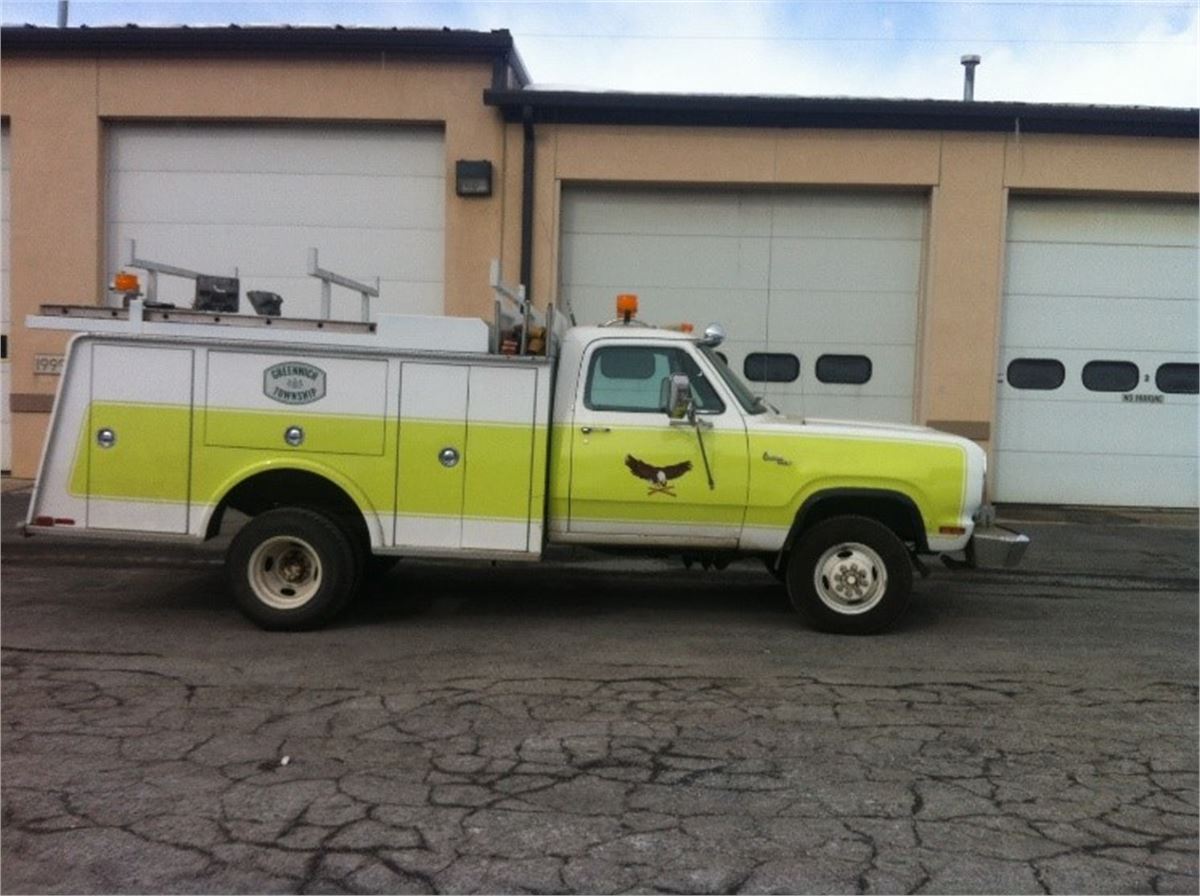 1978 Dodge W400 Custom 4X4 Online Government Auctions of Government ...