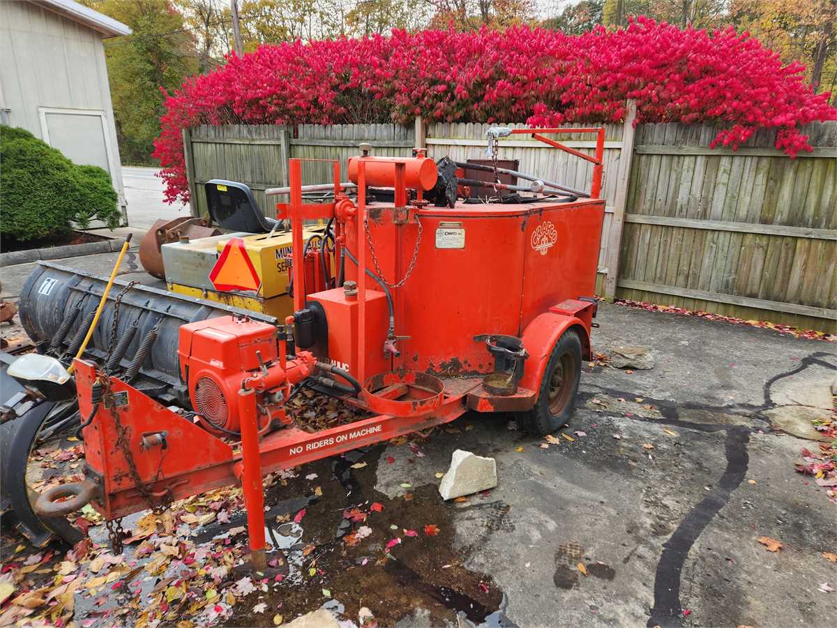 1989 Crafco ez pour 100 melter Online Government Auctions of Government Surplus | Municibid