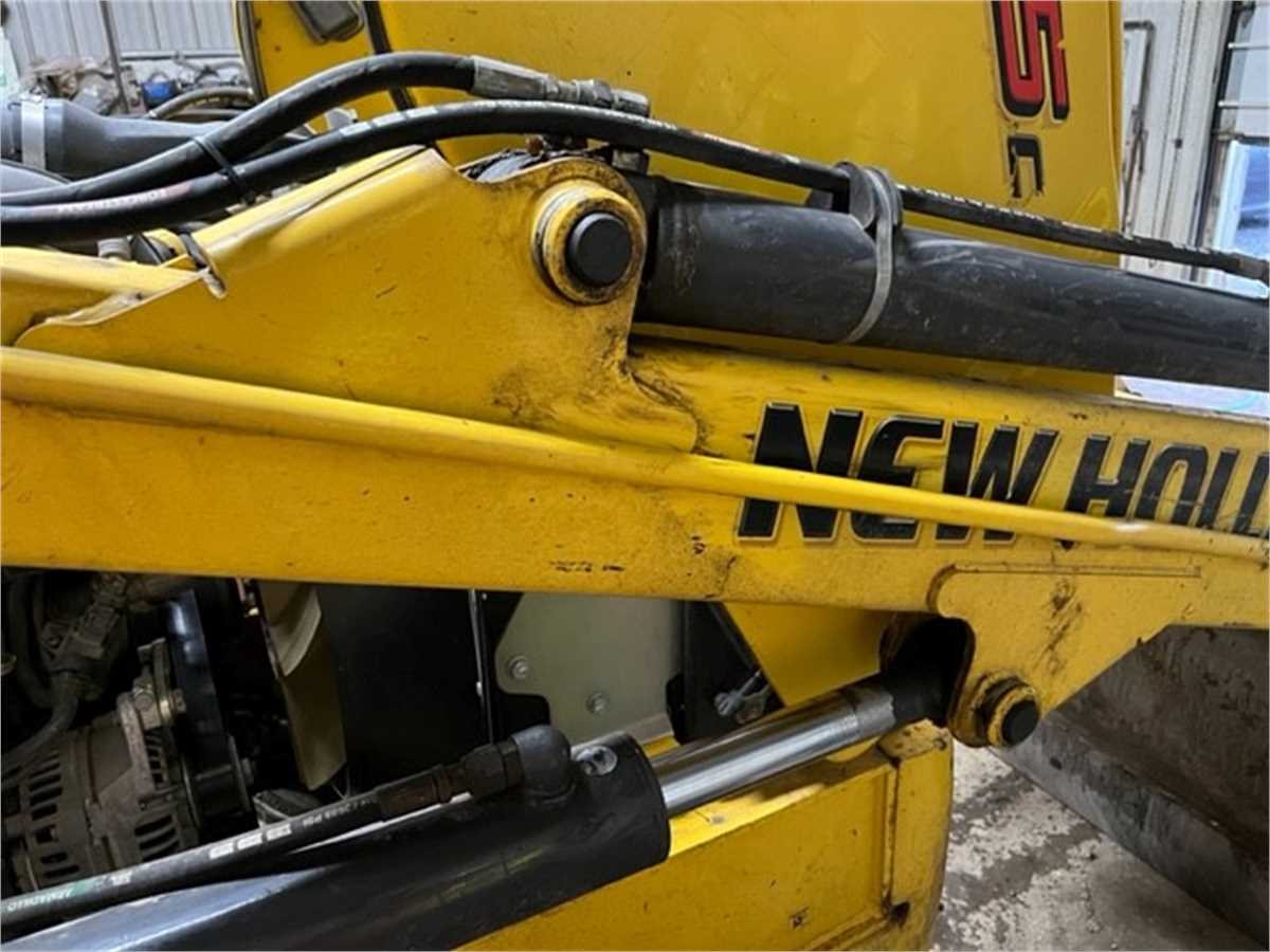 2015 New Holland B95C Backhoe Online Government Auctions of Government ...
