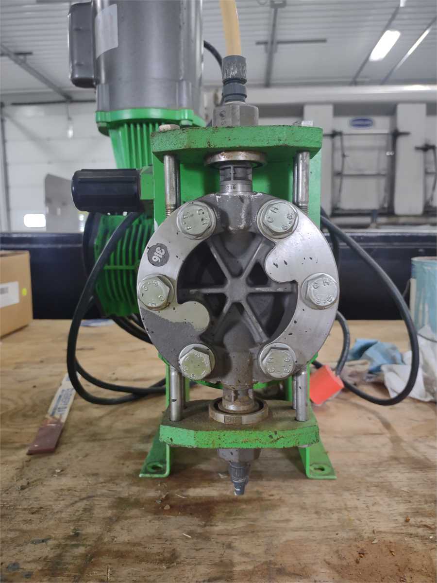 Pulsafeeder Pulsar 25H Hydraulic Diaphragm Metering Pump Online ...