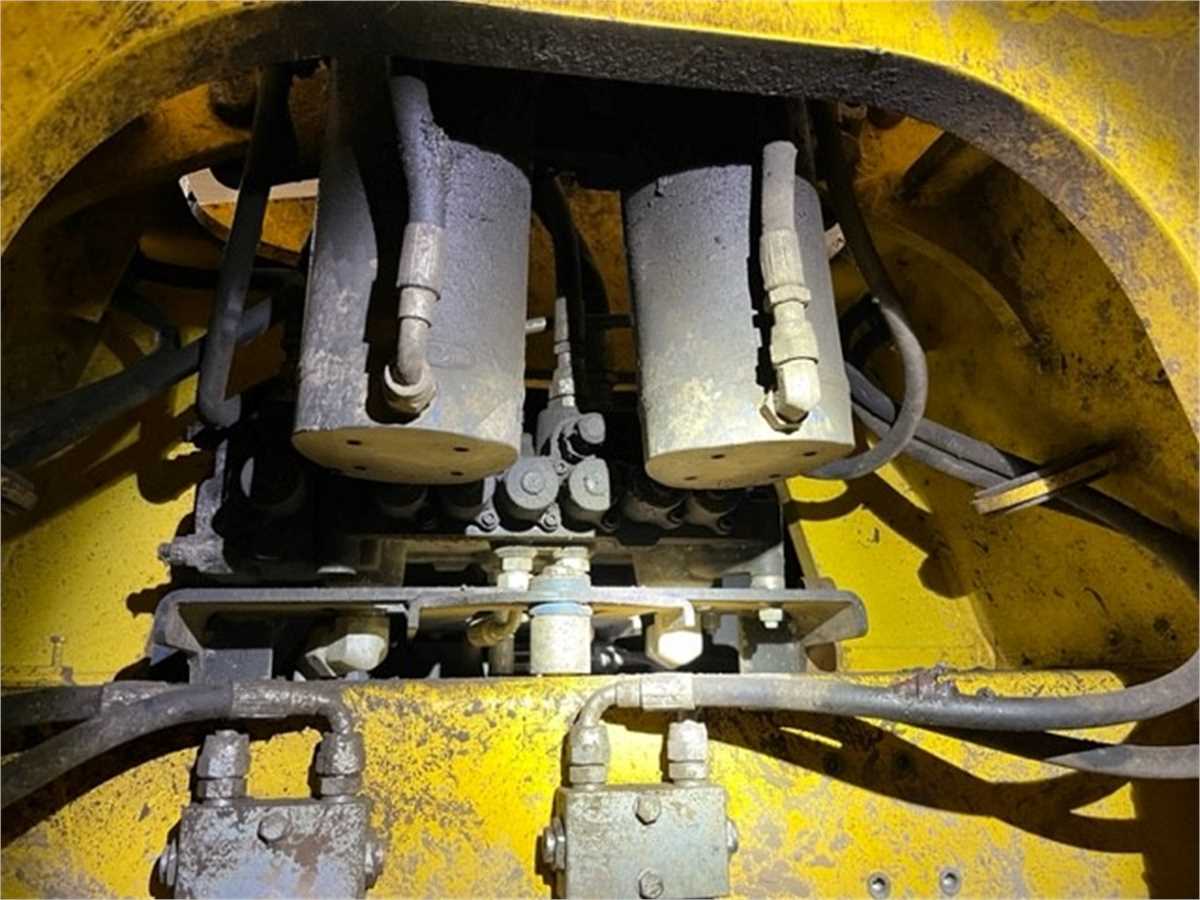 2015 New Holland B95C Backhoe Online Government Auctions of Government ...