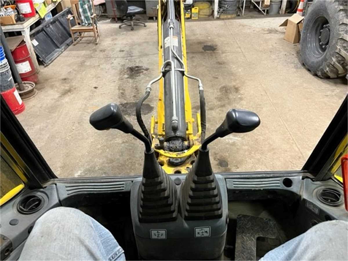 2015 New Holland B95C Backhoe Online Government Auctions of Government ...